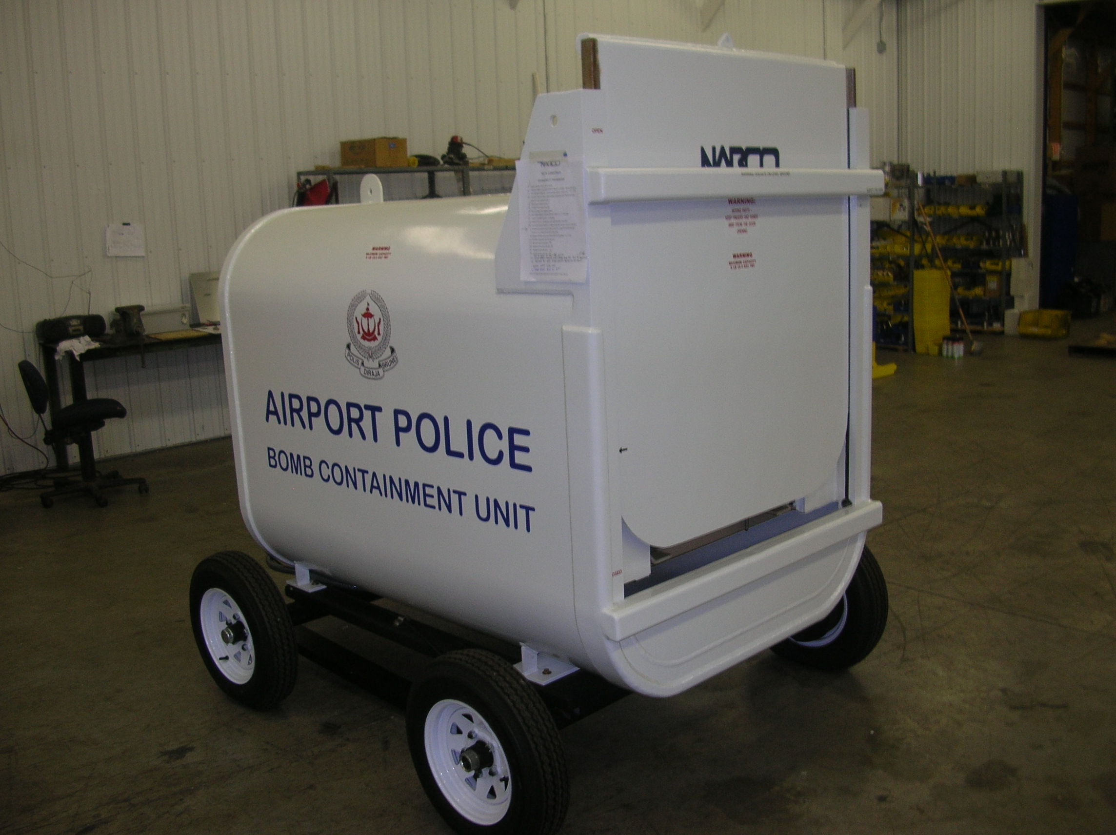 Suspect Luggage Containment Vessel Gallery